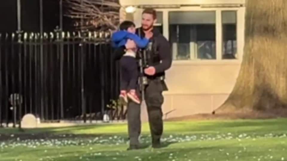 White House Security Breach: Secret Service steps in as a child slips ...