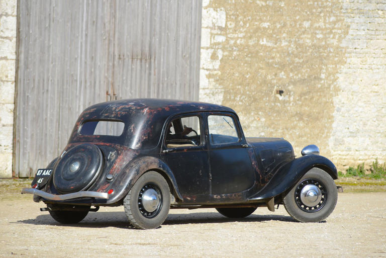 Citroën Traction 7 C : sept extra