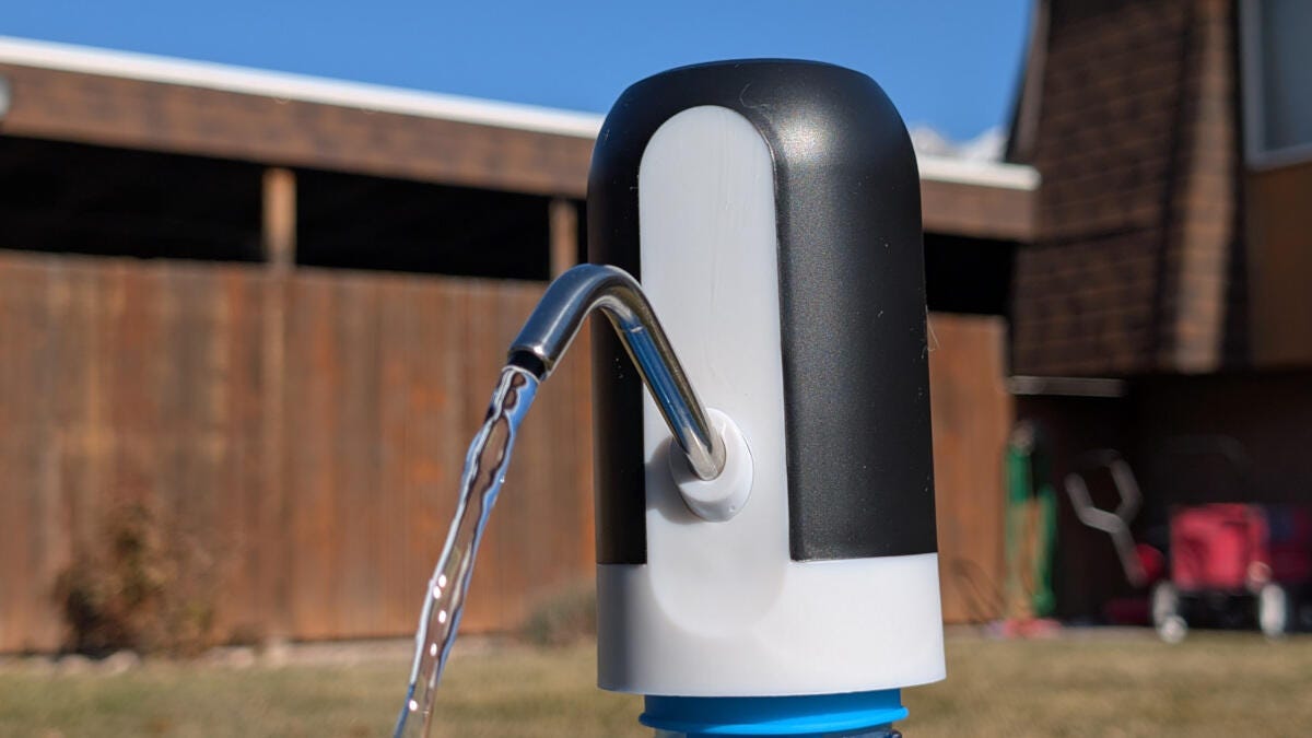 Portable Water Dispensers Are the New At-Home Hydration Hack