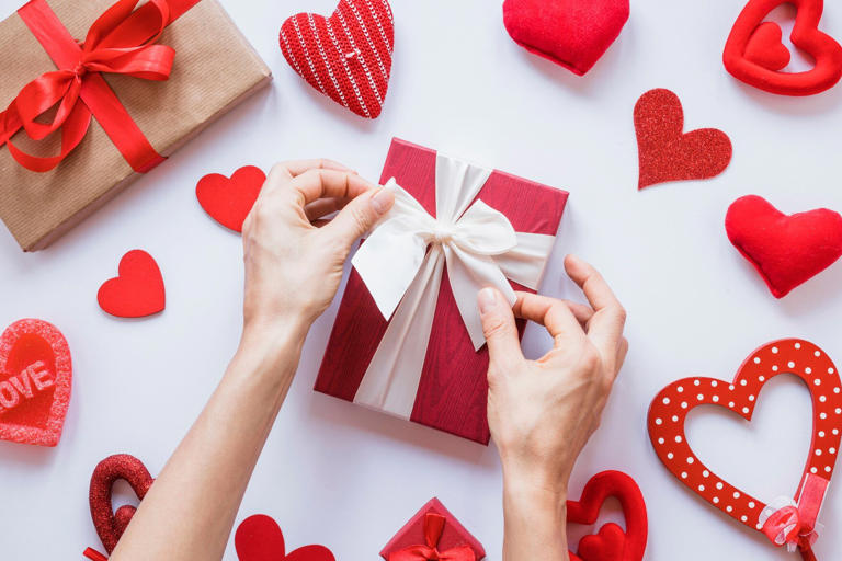 5 Rekomendasi Ide Kado untuk Pacar atau Gebetan Seharga Rp200 Ribu