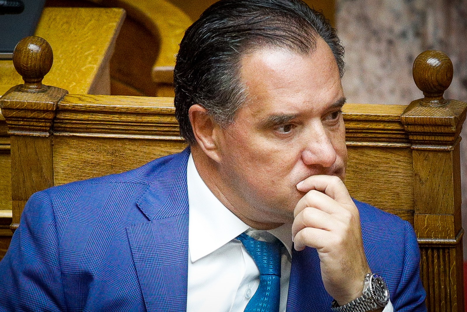 Γεωργιάδης για τα συνθήματα στην παρέλαση: "Μην πετροβολούμε αυτά τα ...