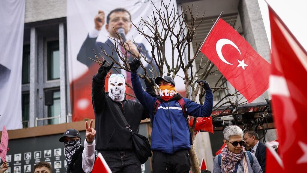 Turquie: les partisans de l'opposant Ekrem Imamoğlu ne veulent pas ...