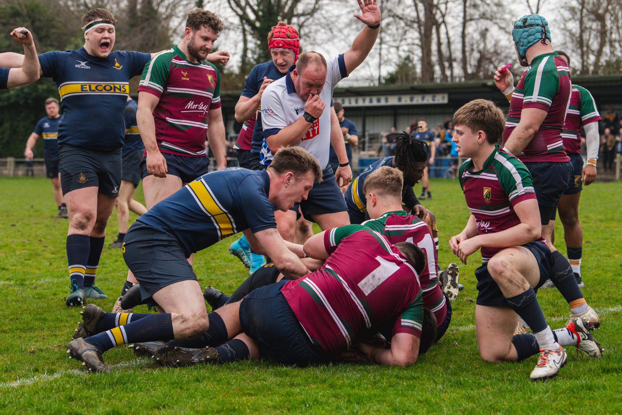 Old Crossleyans take the fight to last game after huge win