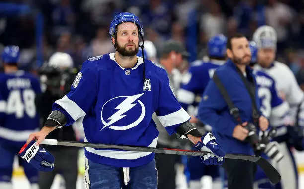 “Lost at least a part of the tooth” : Nikita Kucherov searches for lost ...