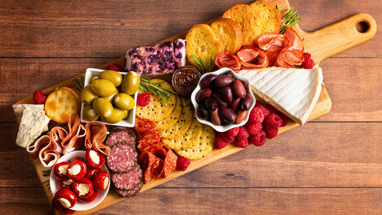 12 Tips for the Perfect Cheese Board