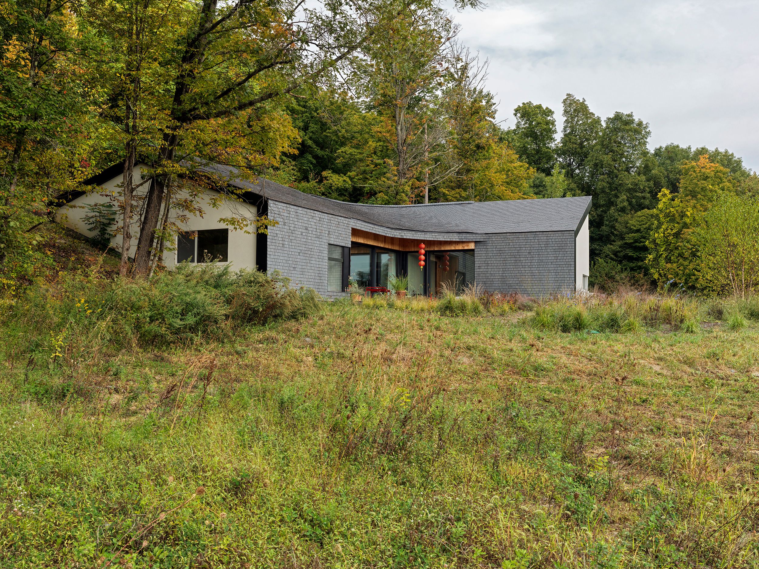 Tour an Artist’s Hudson Valley Homestead Brimming With Good Feng Shui