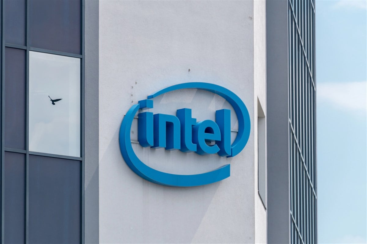 Intel's Strategy to Win the Next AI Frontier