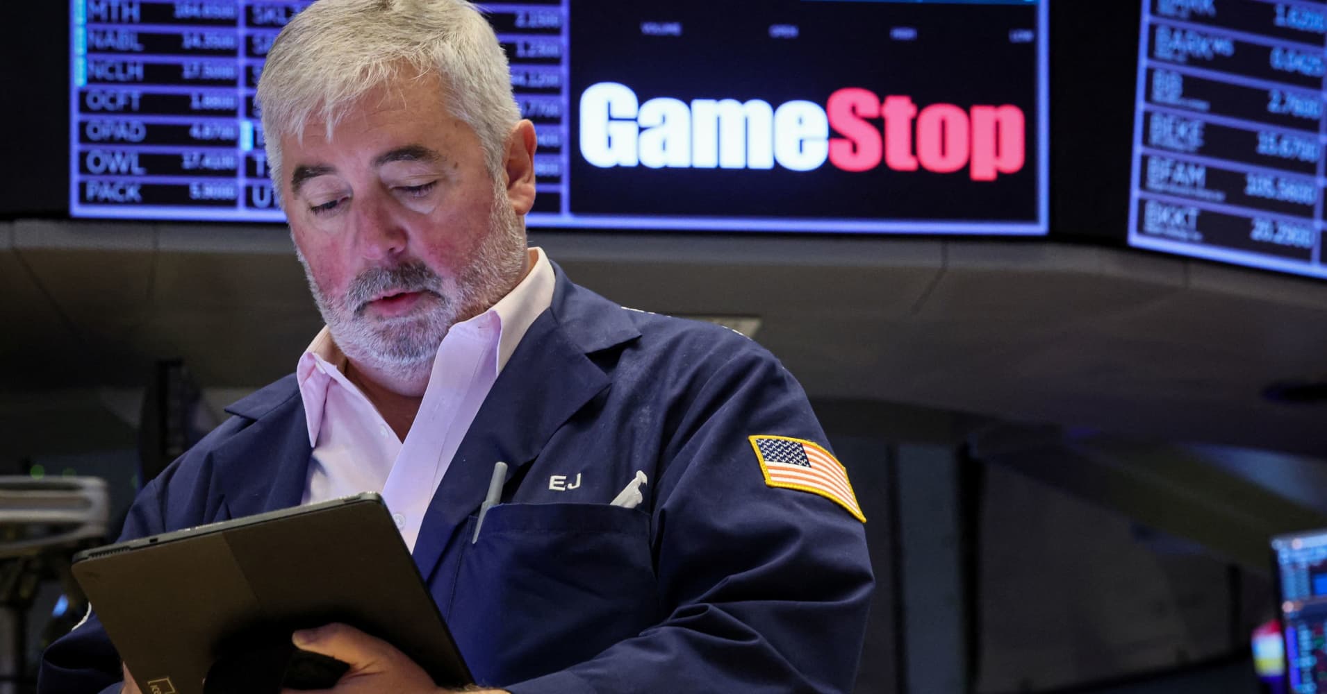 GameStop shares drop 22% after the retailer issues debt to buy bitcoin
