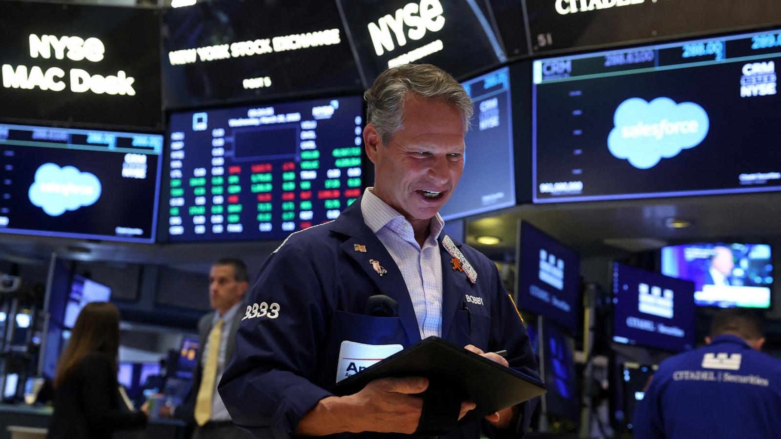 US stocks slide in 1st trading since Trump's auto tariffs announced