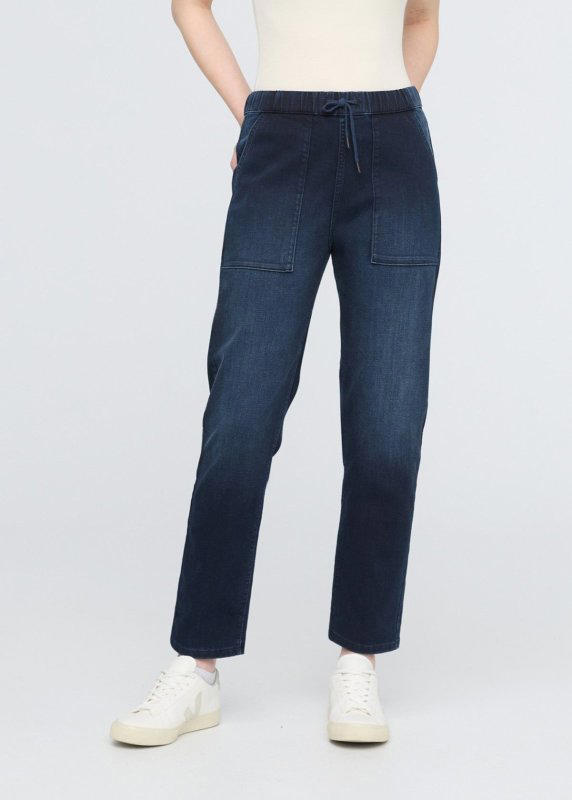 Drawstring Jeans Are Everywhere: Shop 2025's Comfiest Denim Trend