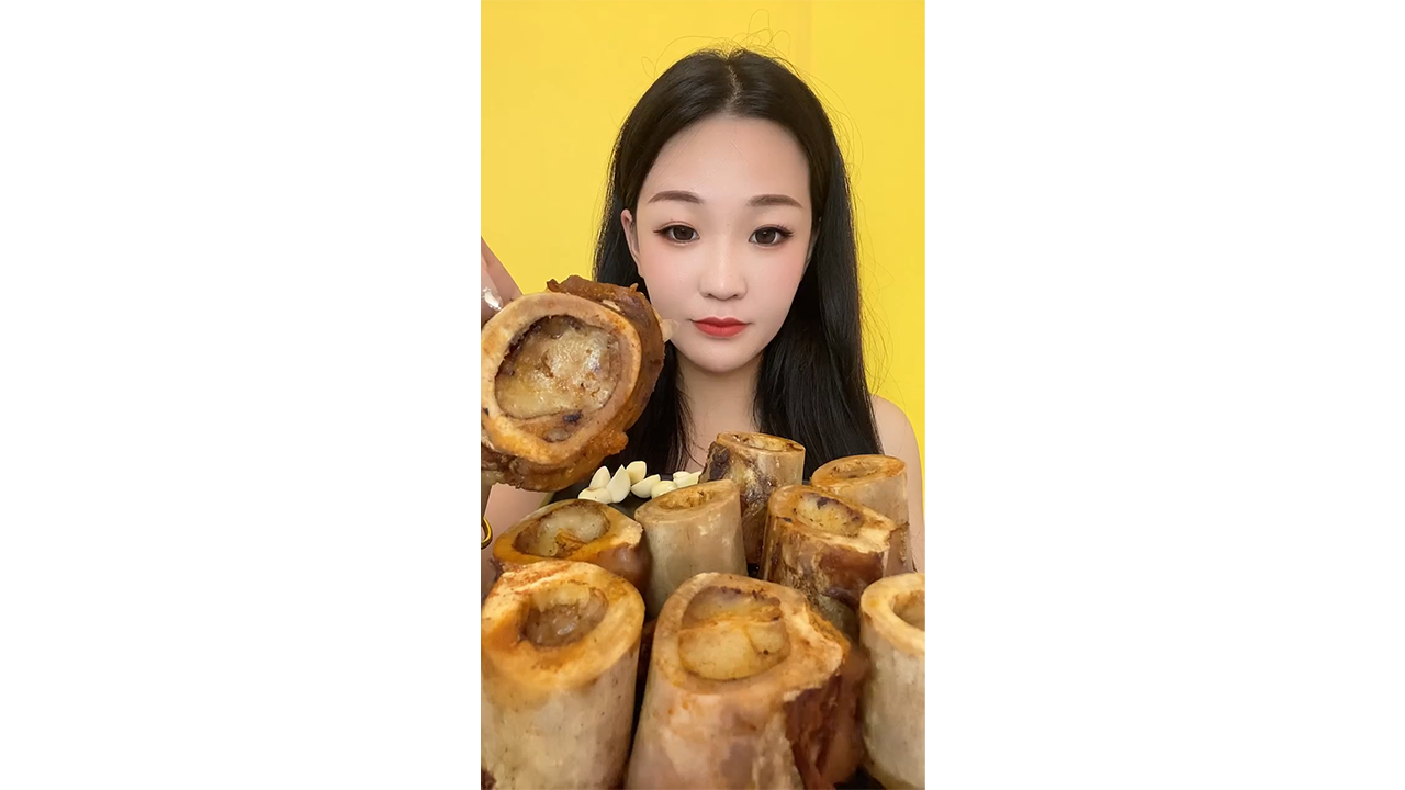 Slurping Bone Marrow Mukbang