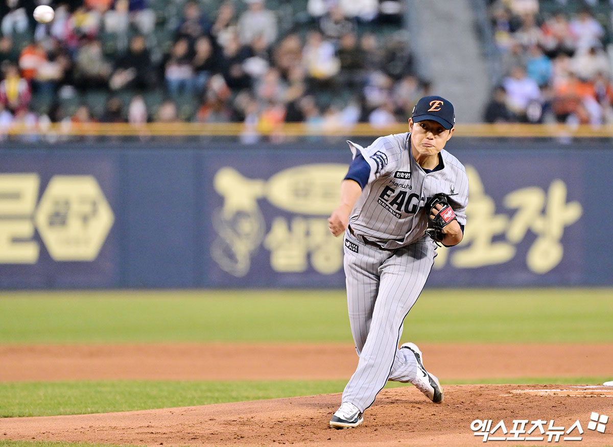 158km/h 폭풍투! '대전 왕자'는 다르다…달감독 3이닝 예상 넘어, '5이닝 무실점' 완벽했다 [잠실 라이브]