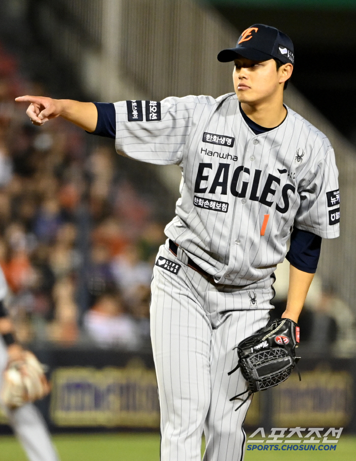 Prince of Daejeon's spectacular comeback. Moon Dong-ju, 158km fastball ...