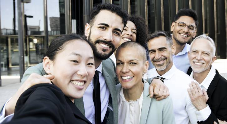 Here's the net worth you need to rank in the top 25%, 10%, 0.1% of ...