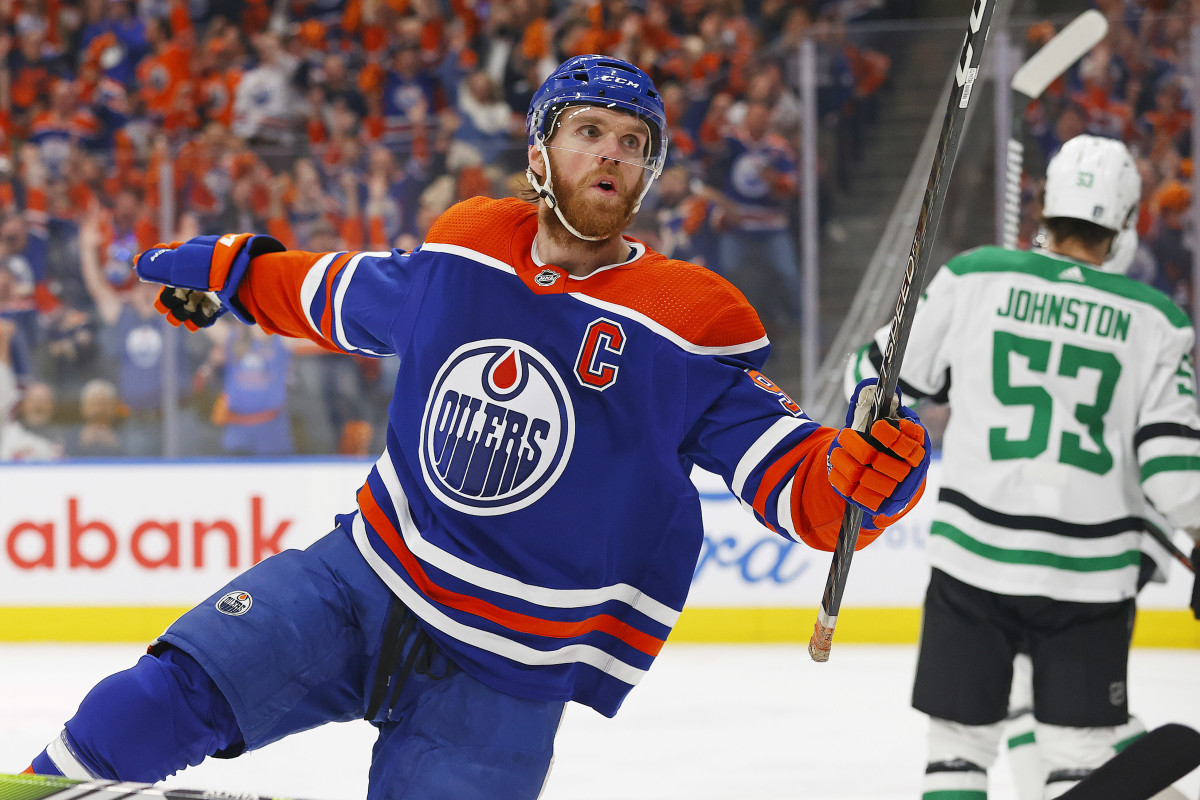 Connor McDavid Responds to Historic Comparison with Wayne Gretzky ...
