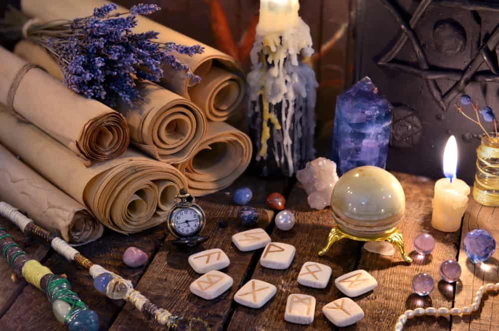 Witches and Ancient Magic – The Use of Crystals