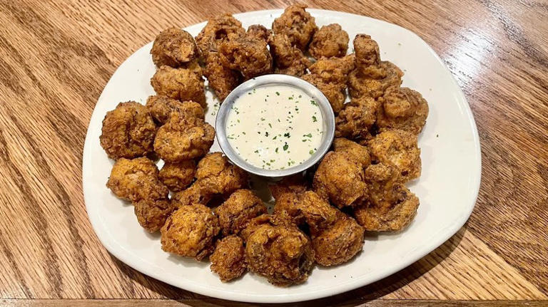7 Popular Outback Steakhouse Appetizers, Ranked