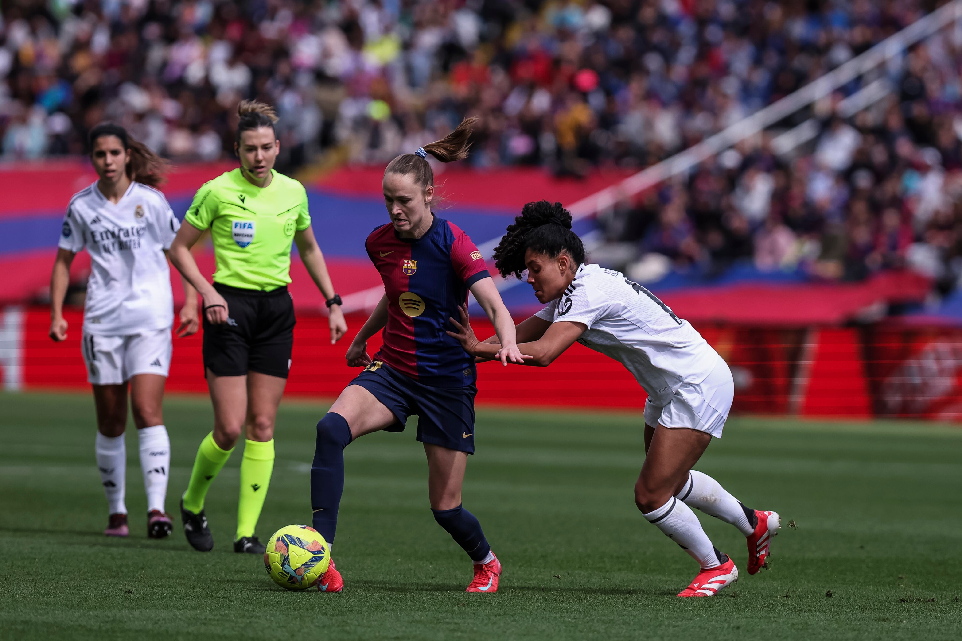 La Liga femenina no quiere que el arbitraje sea una cuestión de género ...