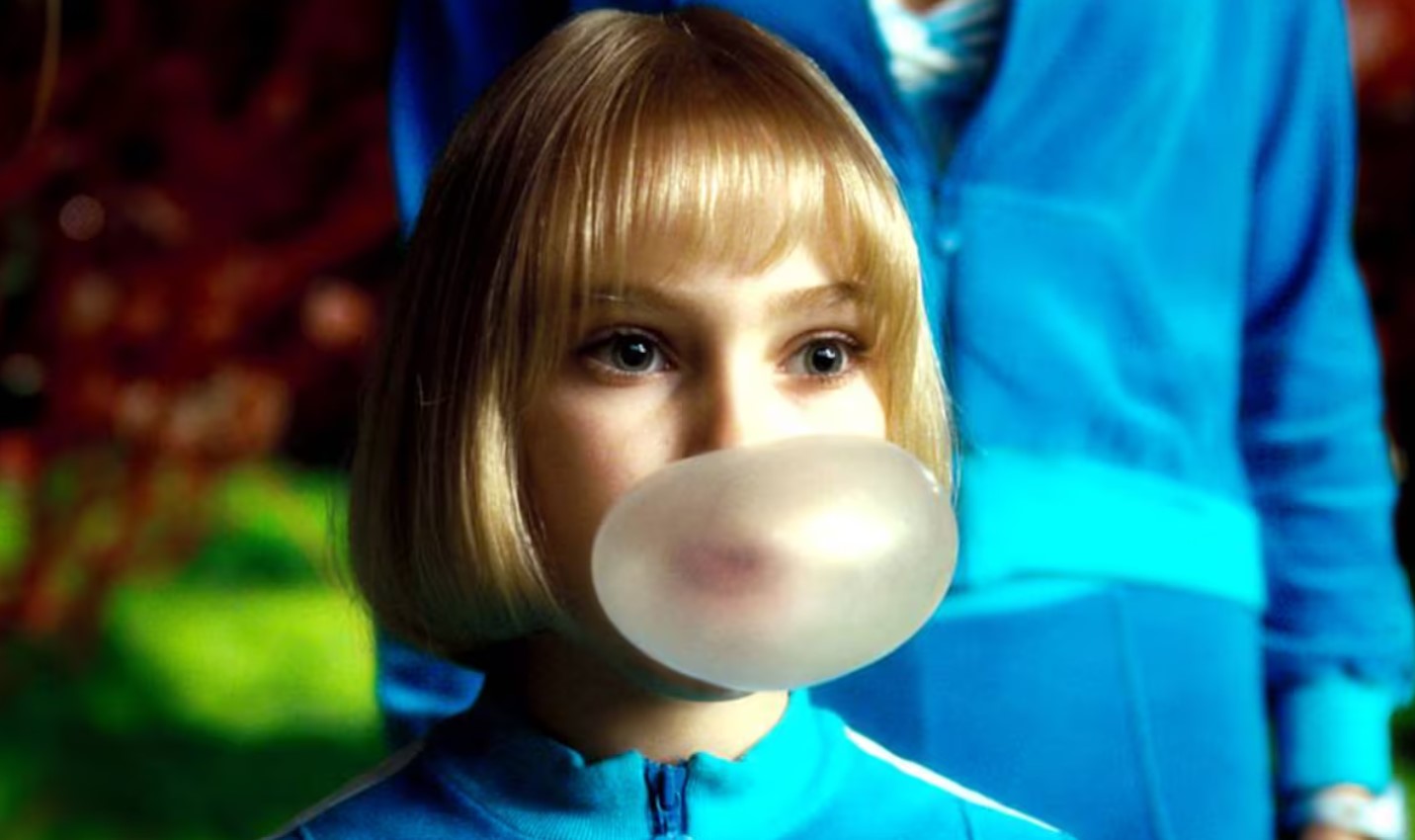 Así luce la actriz que hizo a Violet en "Charlie y la fábrica de chocolate"