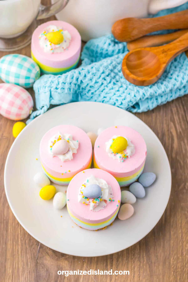 Mini Easter Cheesecakes