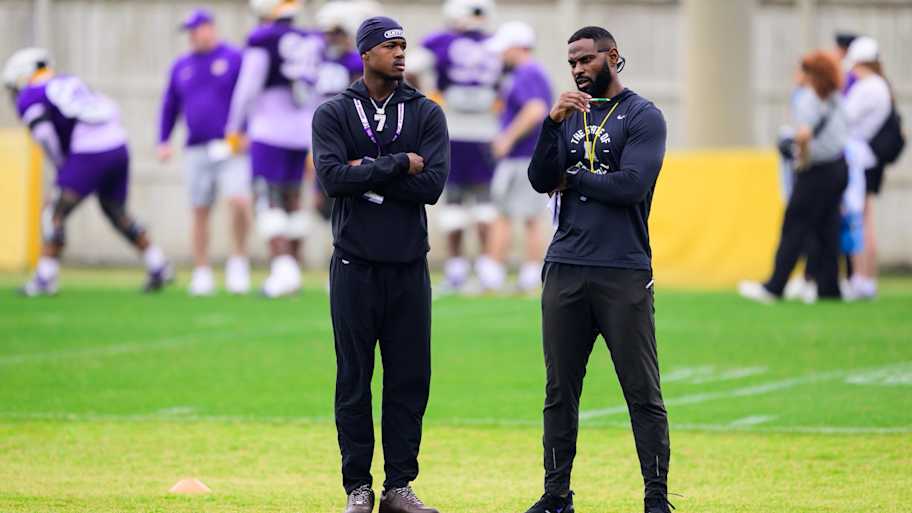 Five-Star LSU Football Target, Prized Wide Receiver Set to Visit Pair ...