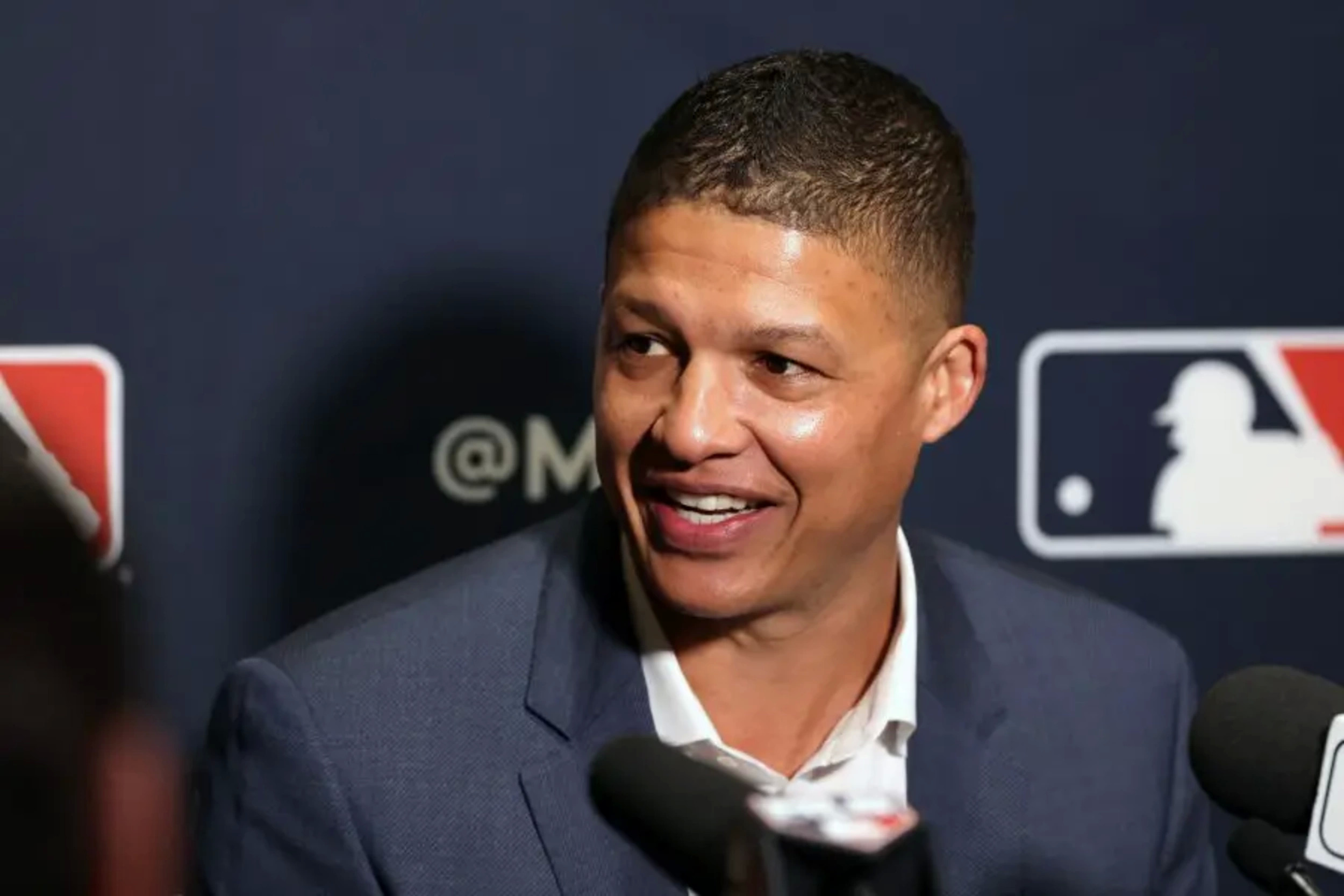 Chicago White Sox officially reveal 2025 opening day lineup; 26-man roster