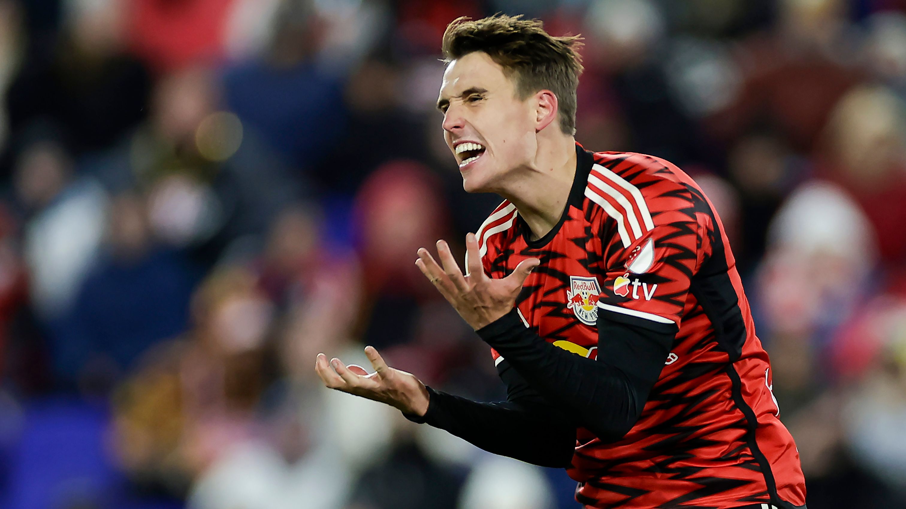 ‘The Red Bulls + The Blue Devils’ - RBNY star Peter Stroud honors Duke ...