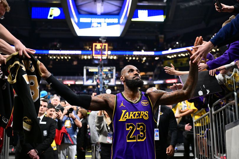 LeBron James mocks Stephen A. Smith over boxing video with three-word taunt