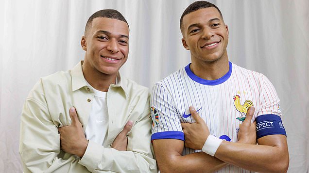Mbappe comes face-to-face with his Madame Tussauds wax statue
