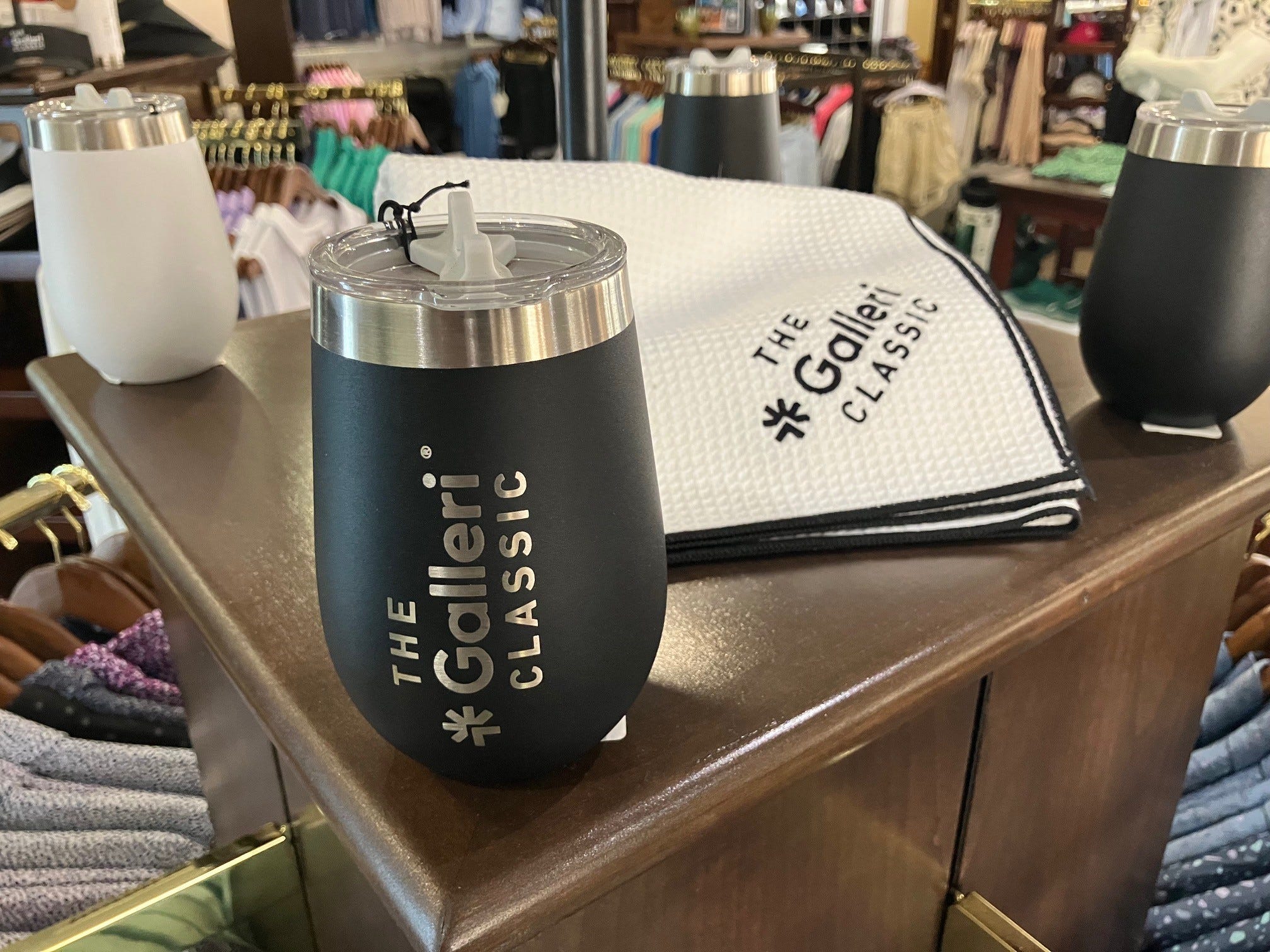 Galleri Classic merchandise options include unique autograph kit