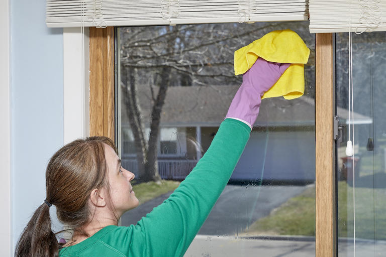 How to Clean Windows