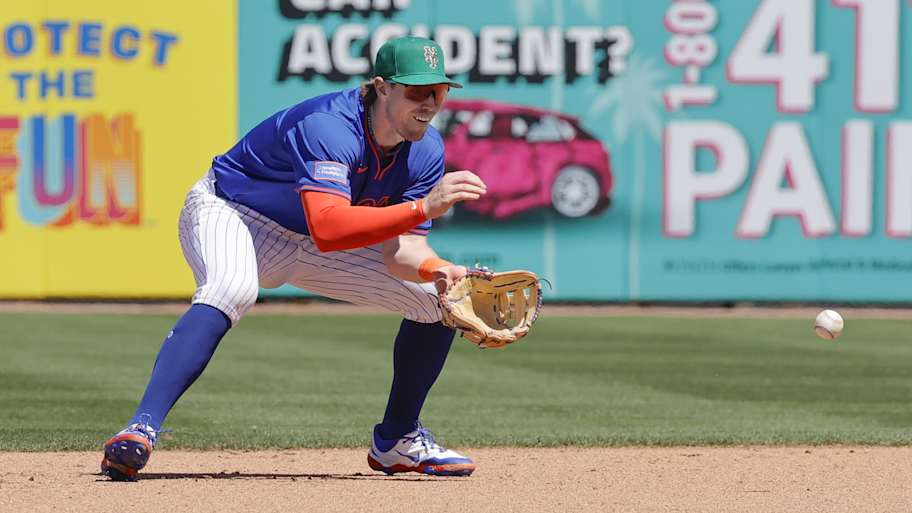 Brett Baty is in line to be Mets' primary 2B while Jeff McNeil is out