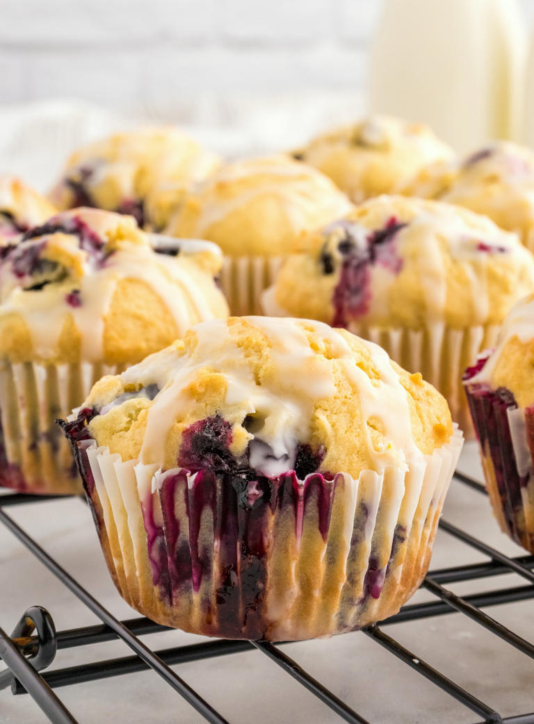 Sunny Delight in Every Bite: Lemon Blueberry Muffins Recipe