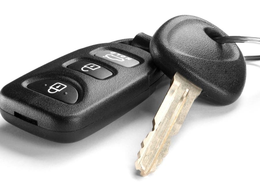 Thief Steals Car From Bloomfield Auto Body Shop: Police