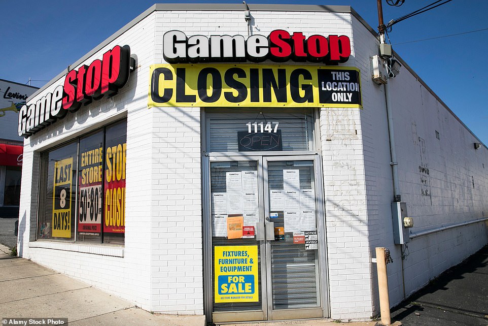 Major video game retailer plots more store closures