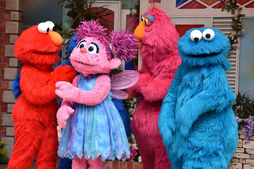 'Leave Elmo alone': Dems use 'Sesame Street' characters to brutally ...