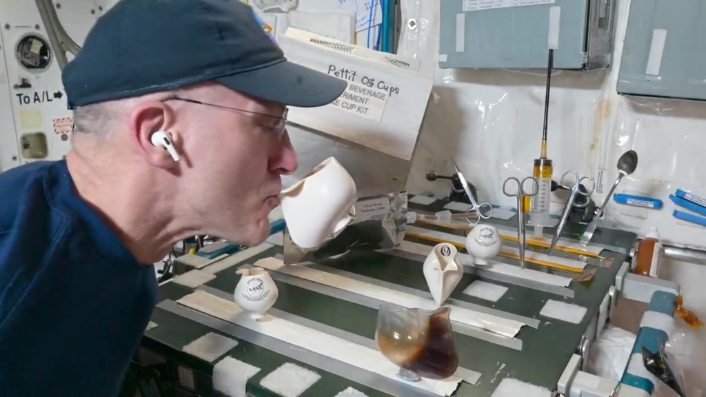 Spaceman shows how astronauts drink coffee on space station