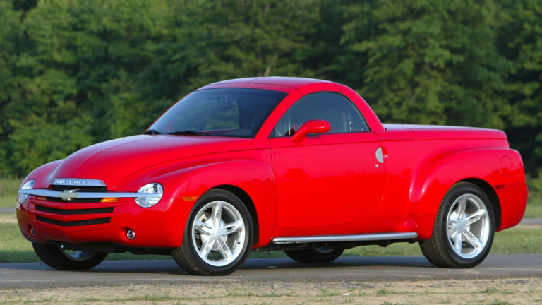 Learn The Chevrolet SSR's Strange Story