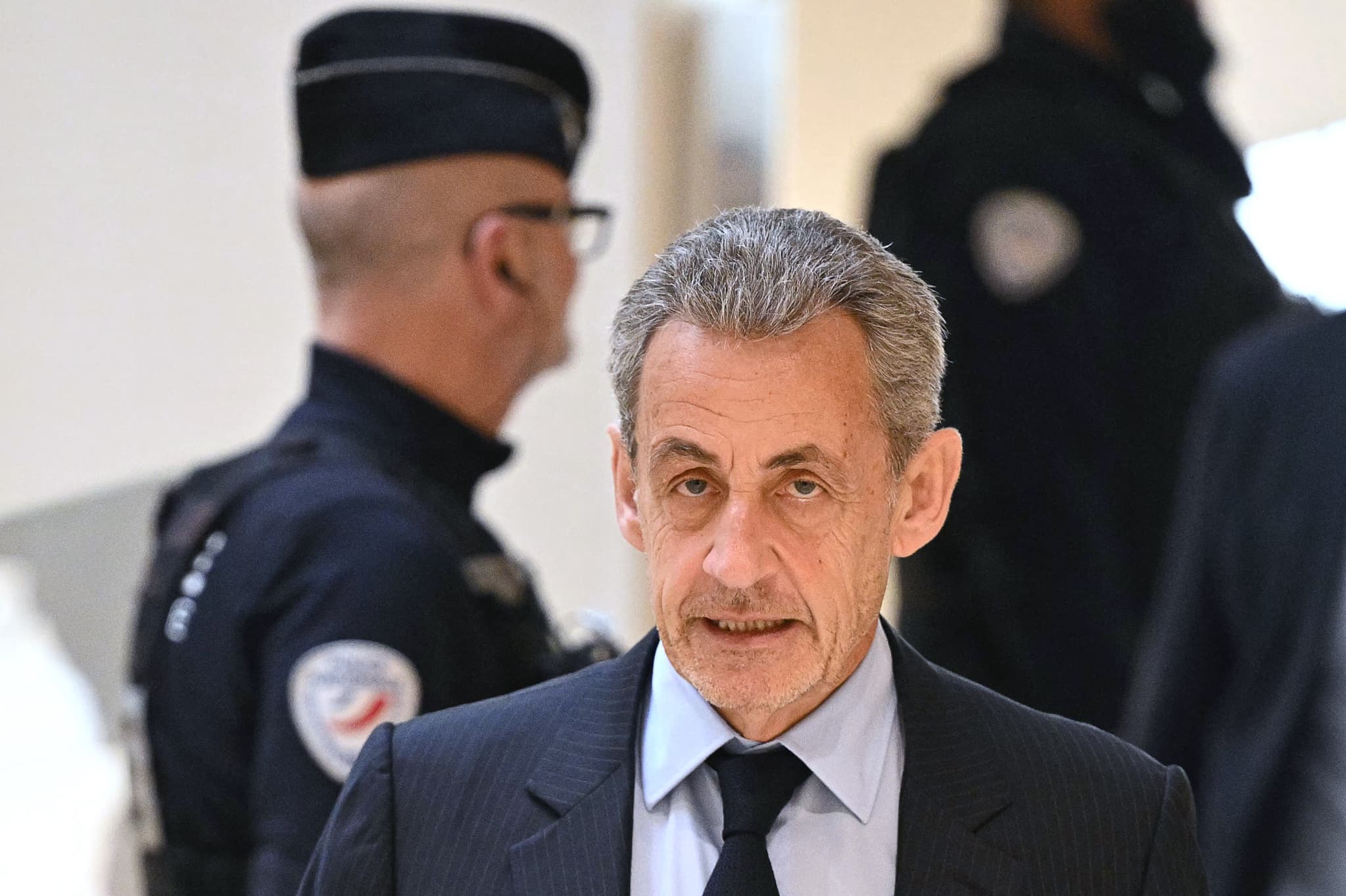 Procès Sarkozy-Kadhafi: sept ans de prison et 300.000 euros d'amende ...