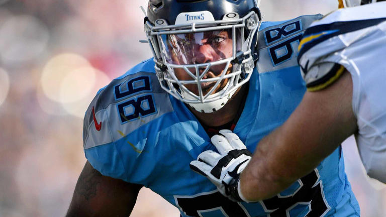 Titans switch to "Titans blue" as primary home jersey color