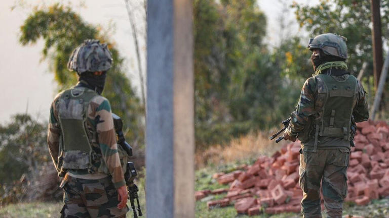 Jammu & Kashmir News: Two terrorists killed in fierce gun battle in Kathua, 5 security personnel ...