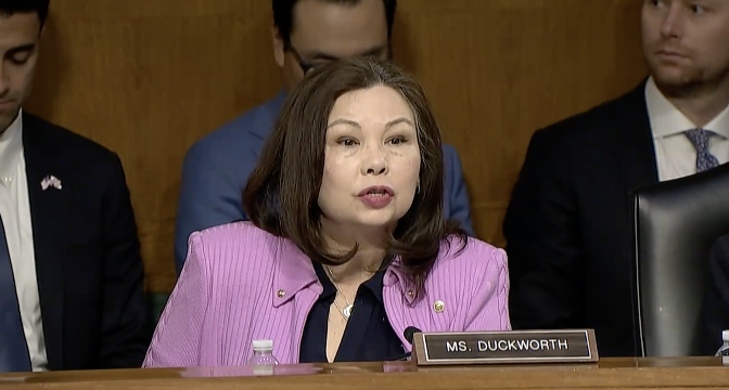 "Black Hawk Tragedy Wasn't a Surprise" — Sen. Duckworth Demands Action ...