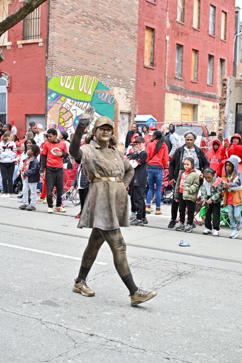 Photos: Cincinnati Reds’ Opening Day parade