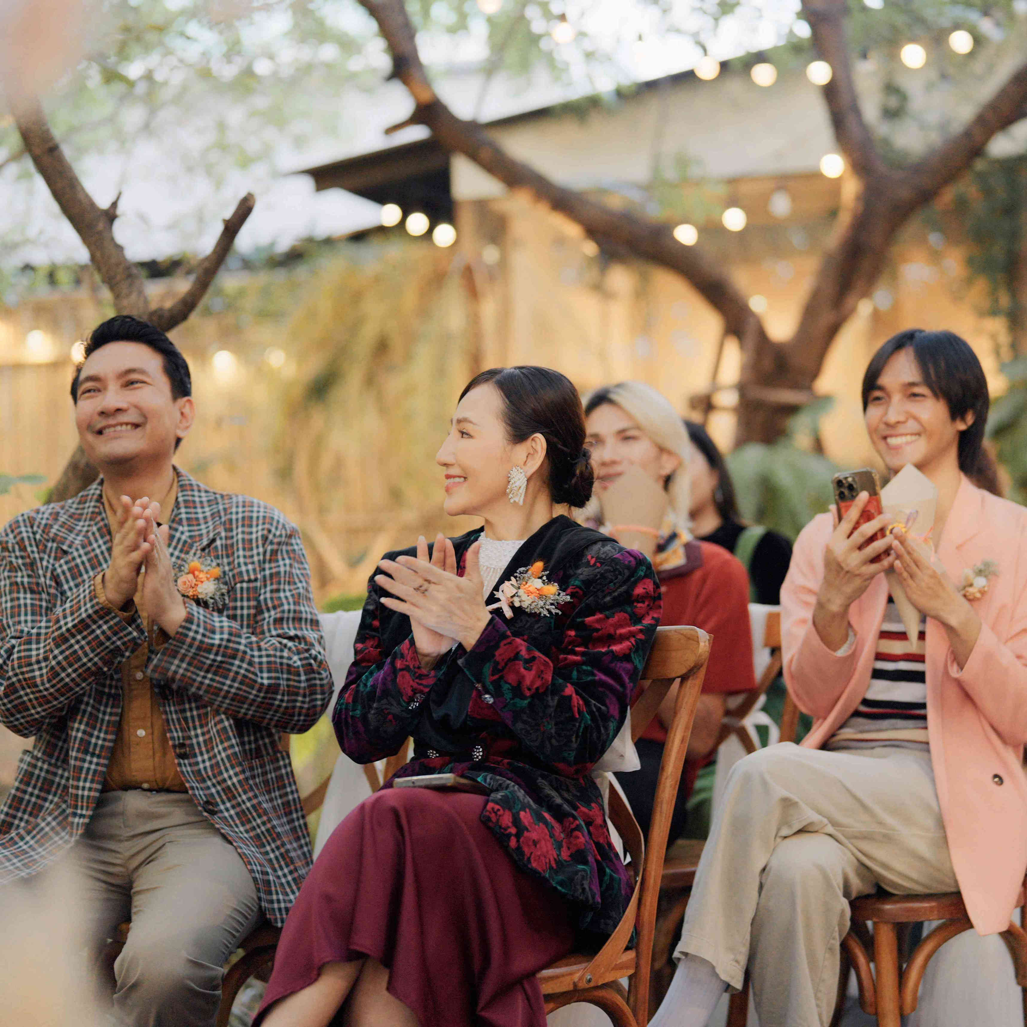 13 Mistakes Guests Always Make at a Wedding, According to Planners