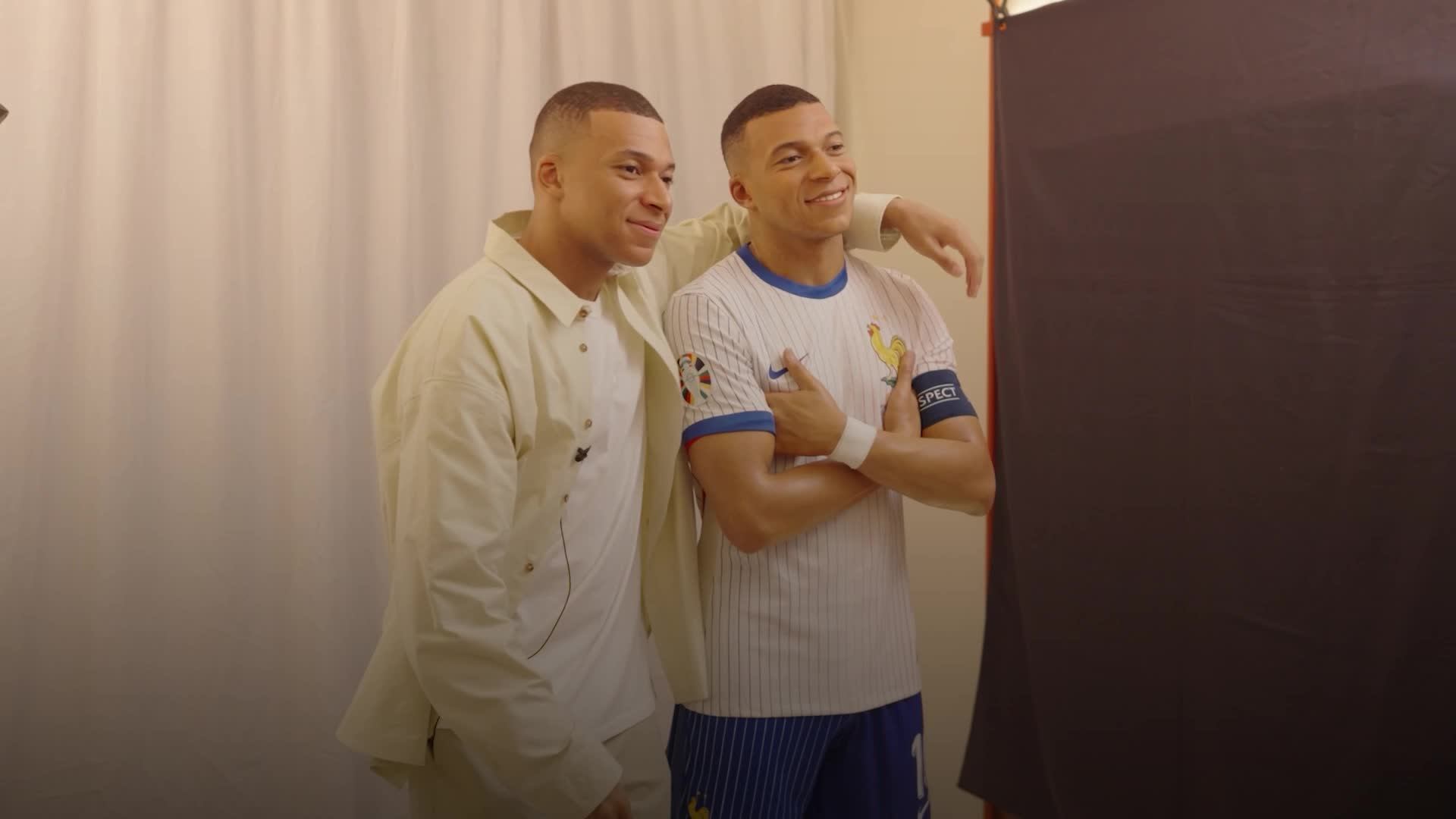 Kylian Mbappe meets Kylian Mbappe