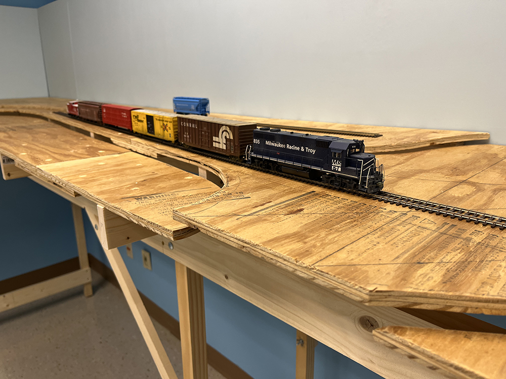 Woodworking power tools for model railroaders
