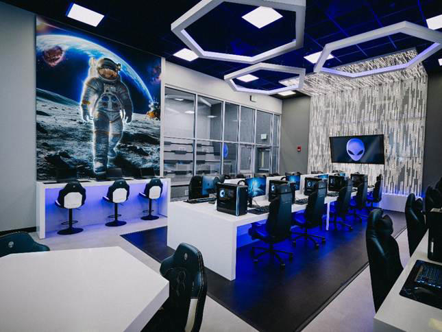 Alienware expands gaming monitor range