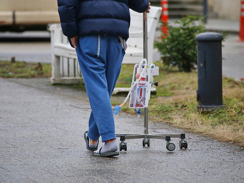 Kassen-Chef warnt vor Milliarden-Defizit in der Pflege