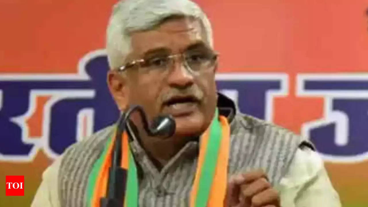 Symbols of Raj, invaders won’t be on protected list: Gajendra Singh ...