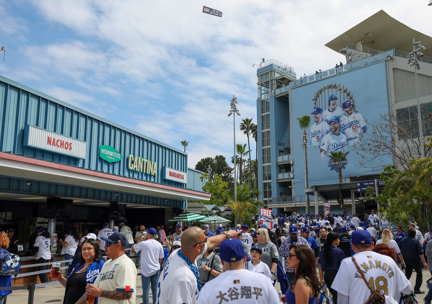 The Eater Guide to Dodger Stadium, 2025 Edition